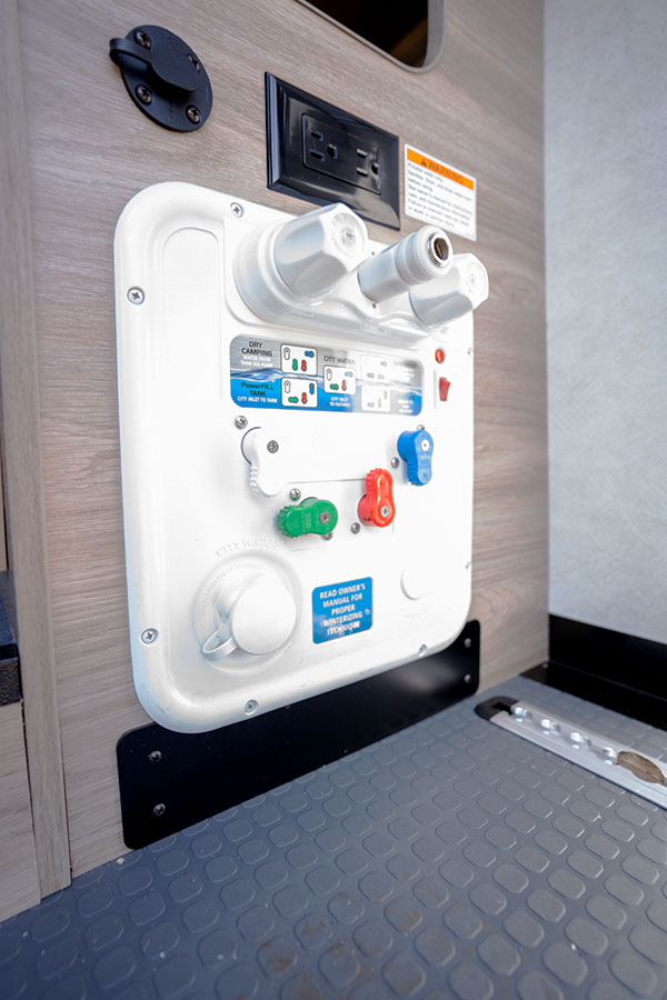 Van del Sol - Winny Van