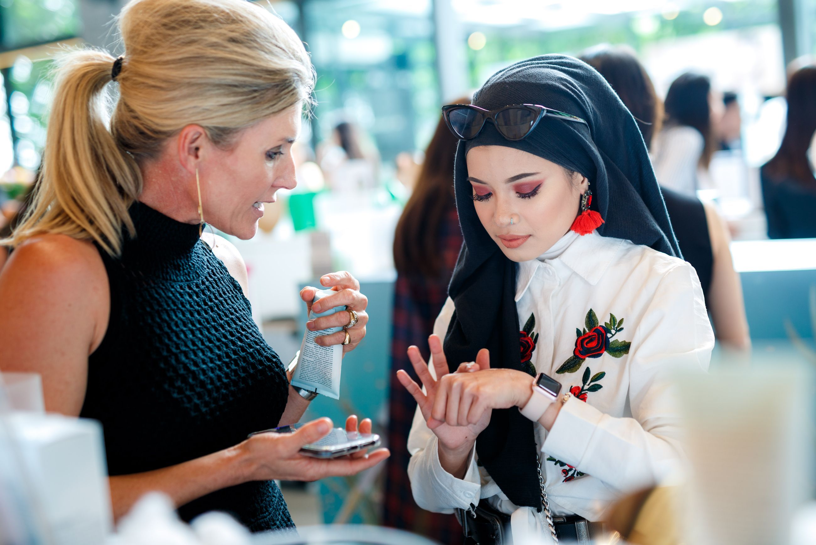 Home-page [switchbox.asia]