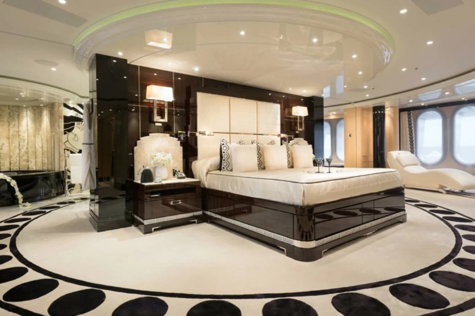 Top 10 Most Beautiful Luxury Yachts