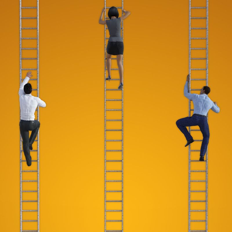 The Competition Pitch Deck Slide: What to include / avoid | spectup