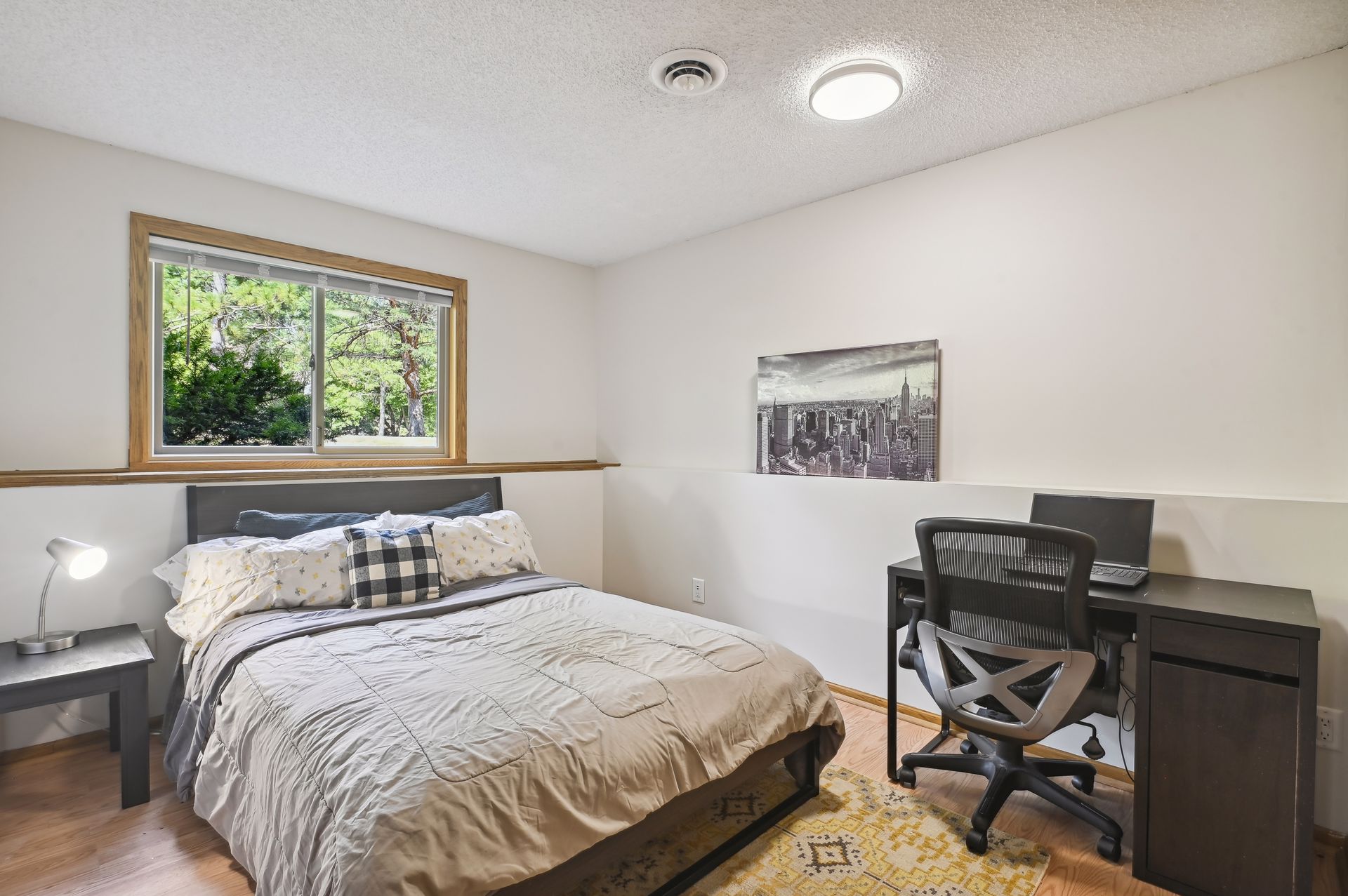 Welcome to 9438 Parkside Court! | Matt Engen Group