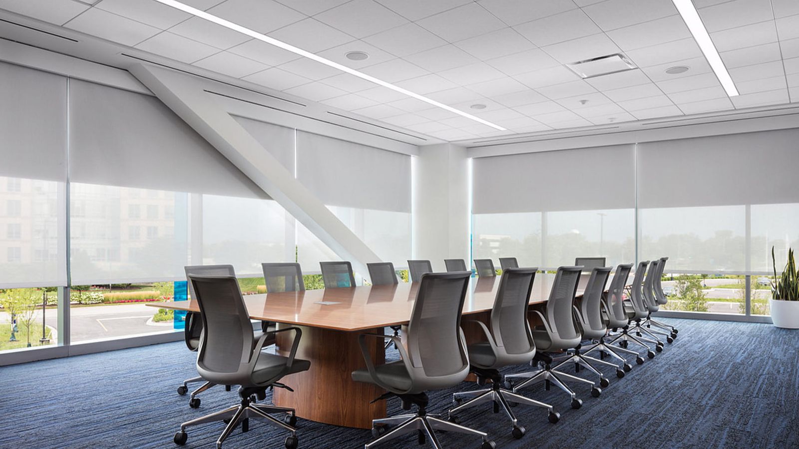 Mecho | ElectroShade with iQ3-DC