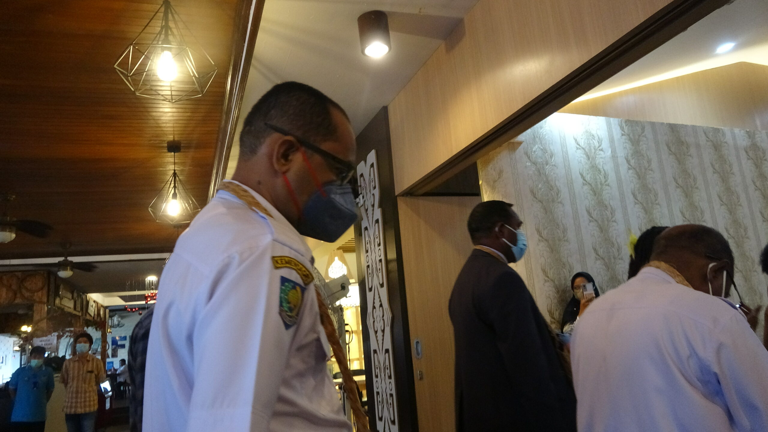 DR. KELIOPAS KREY : MARI KITA MANFAATKAN ILMU PENGETAHUN UNTUK MENJAGA ...