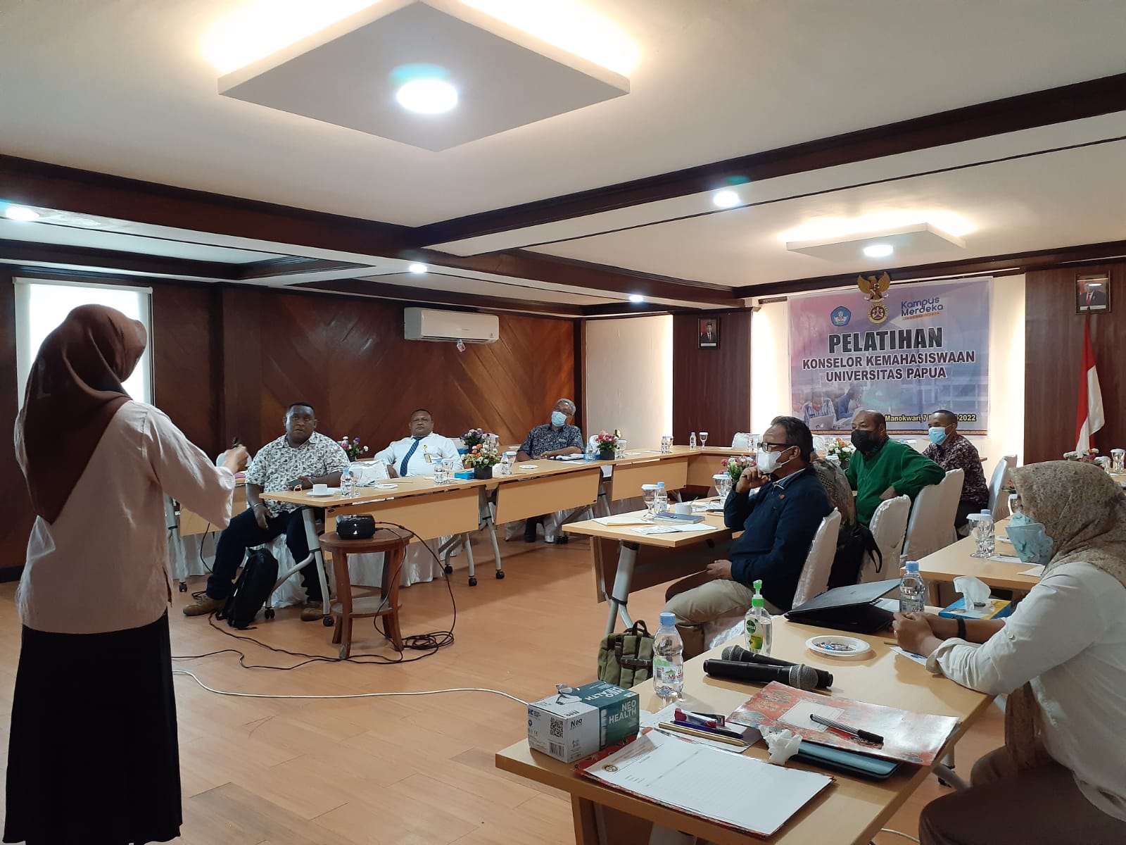 Dr. Keliopas Krey: Pelatihan Konselor Kemahasiswaan Adalah Untuk ...