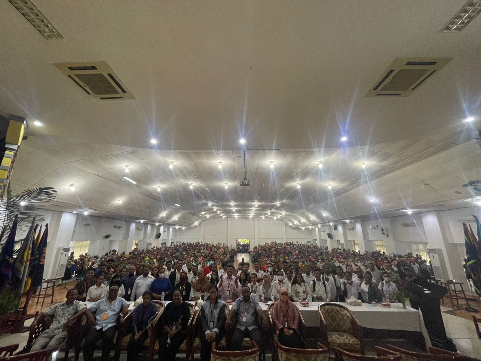 1.303 MAHASISWA BARU UNIPA IKUT PKKMB TAHUN AKADEMIK 2022/2023