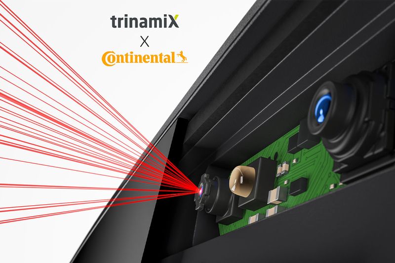 Continental Showcases Curved Display - Tyres Northampton News