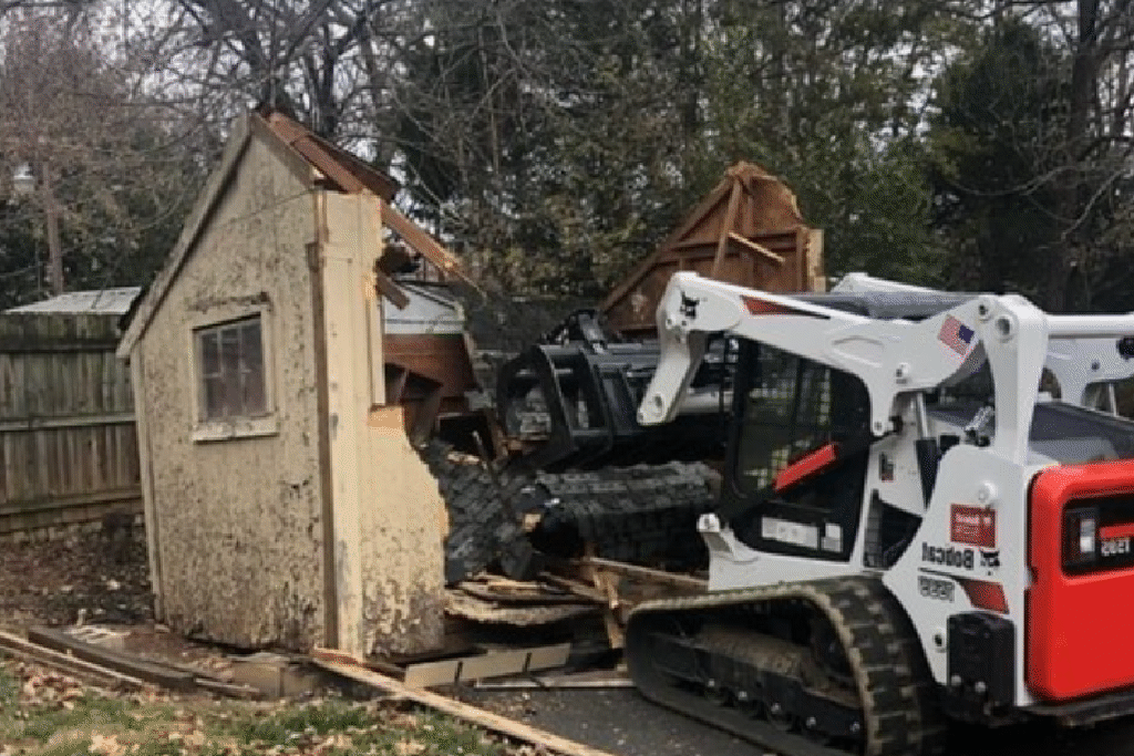 Light Demolition-Tulsa & Surrounding-Swift Junk Removal