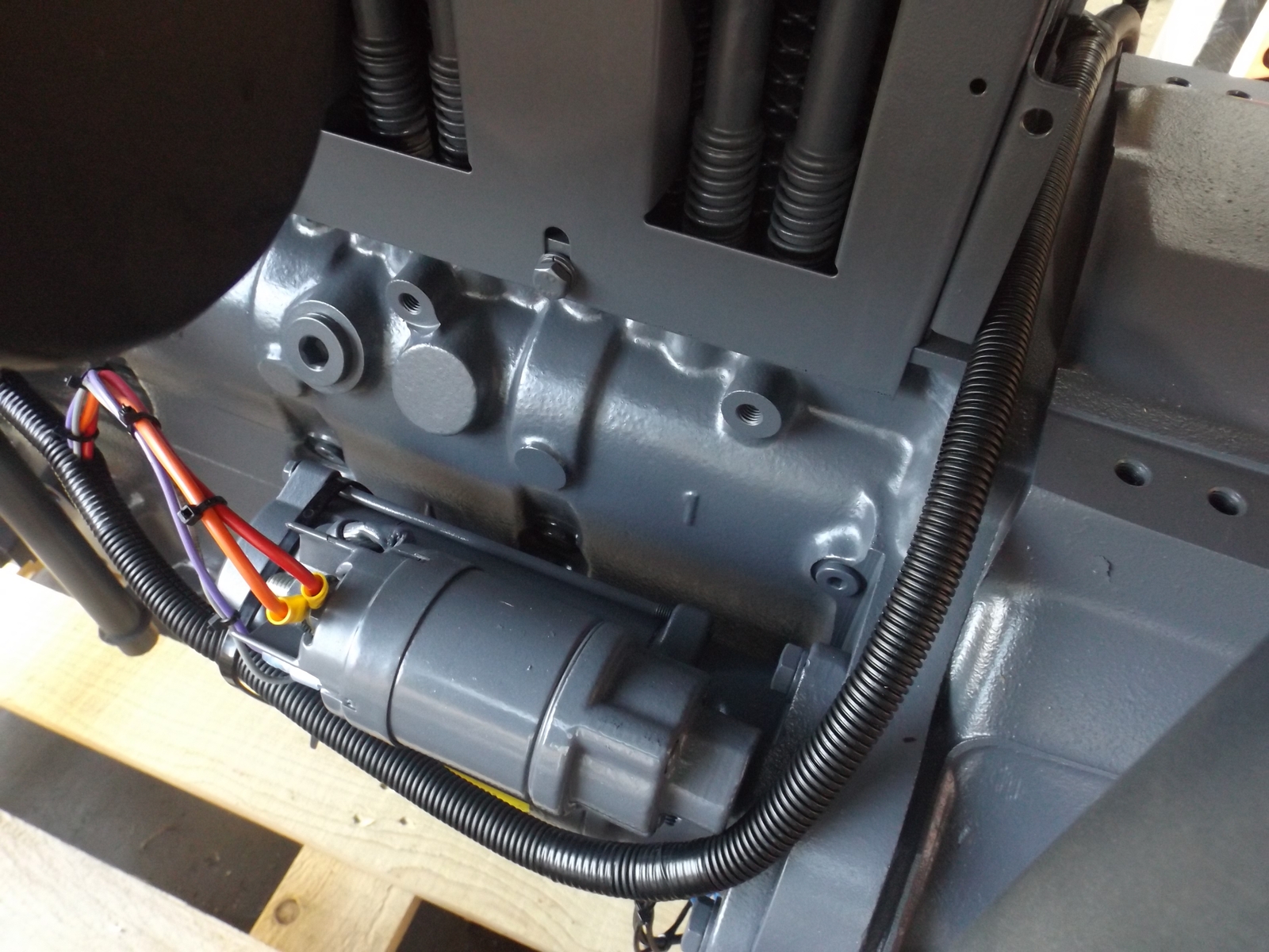 Deutz Diesel Engine F4L914 | Diesel Parts & Service