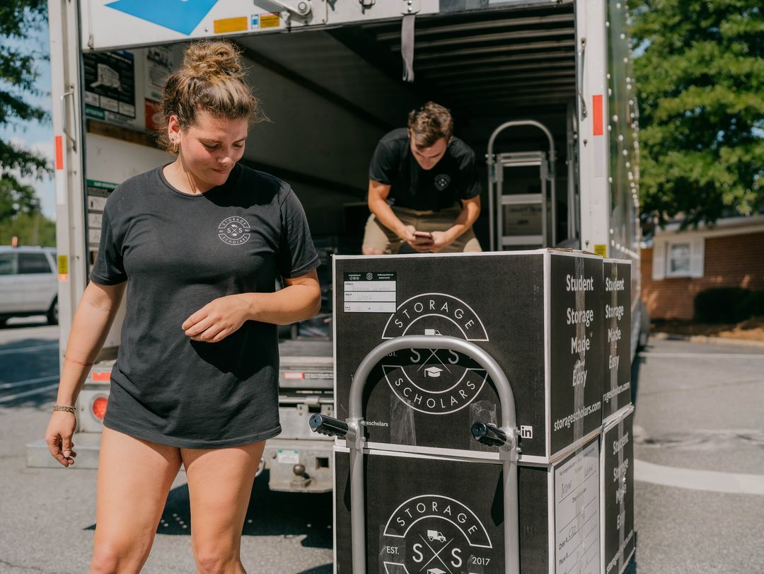 Storage Scholars | College Student Storage and Moving
