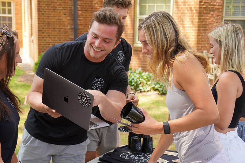 Storage Scholars | College Student Storage and Moving