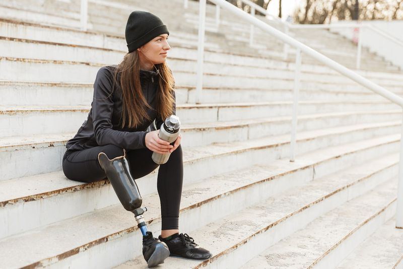 Above Knee Prosthetic Leg | PrimeCare Orthotics & Prosthetics