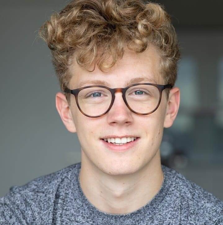 Associated Studios | Musical Theatre Courses & Drama School London