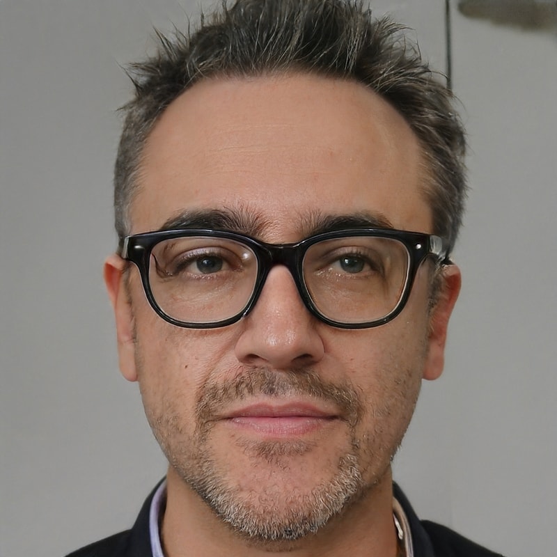 Adbox: Discover high-performing ads from top brands