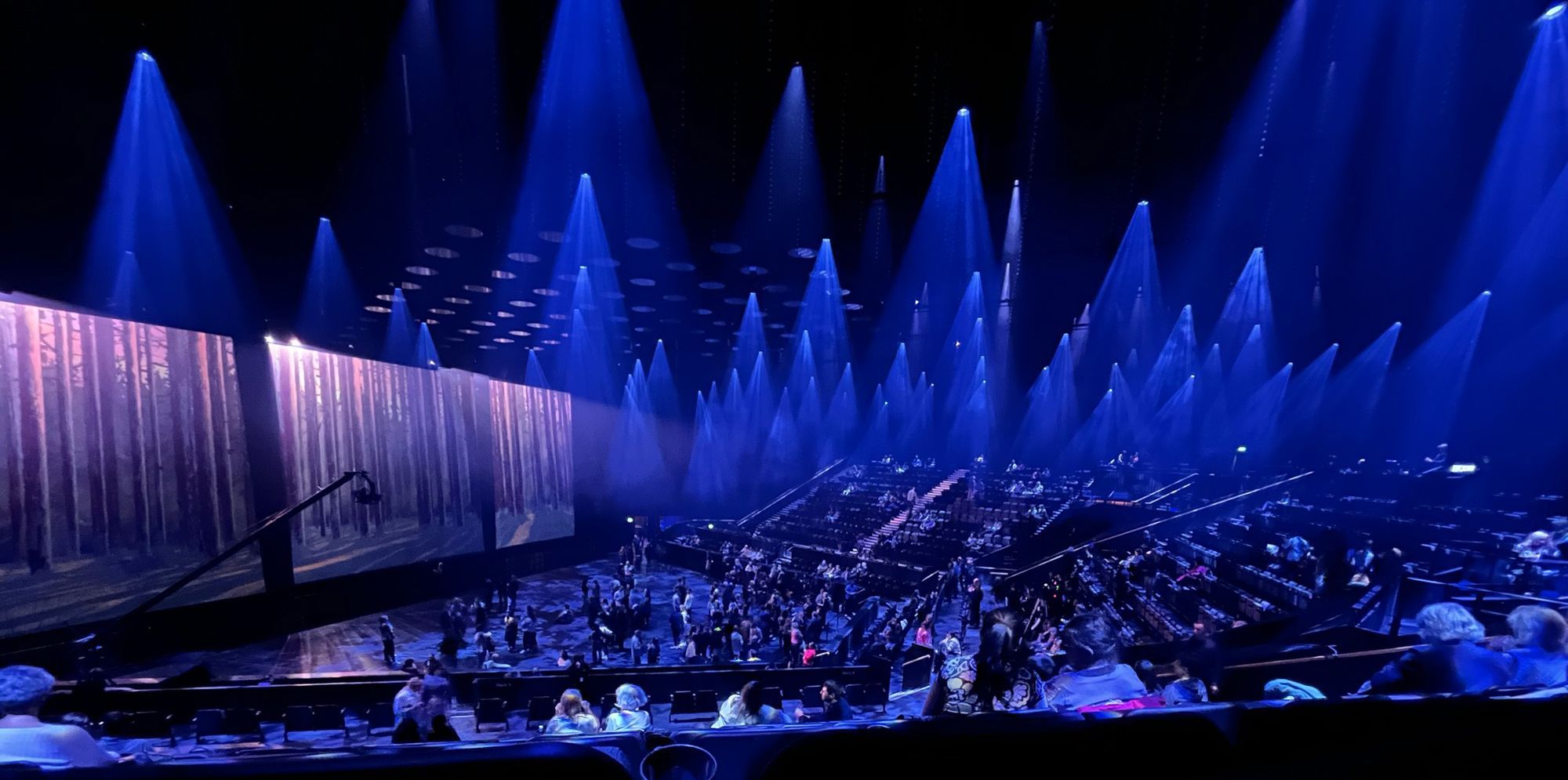 Xylotek - Demountable CLT theatre structure Demountable Auditorium ...