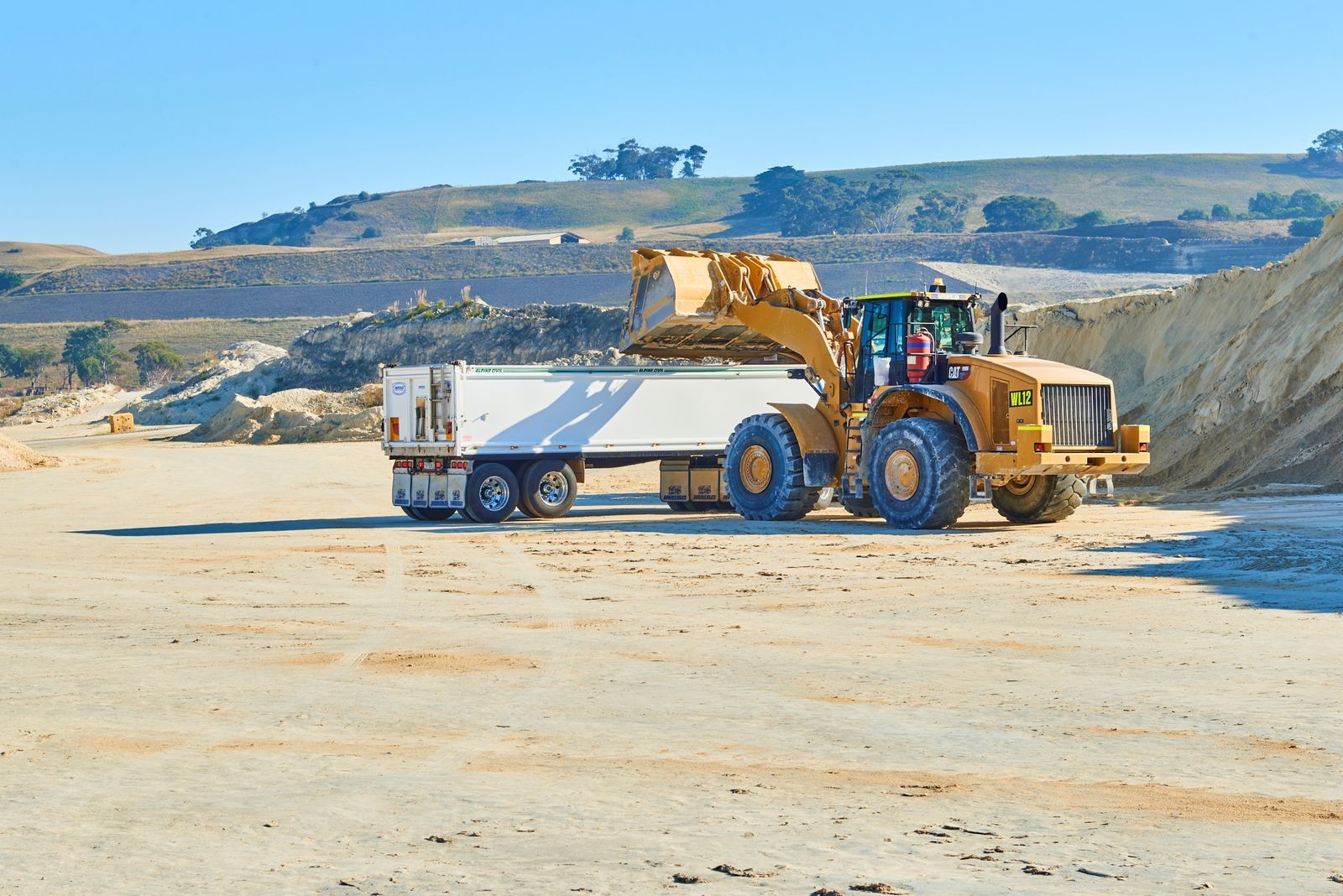 Contact | Batesford Quarry