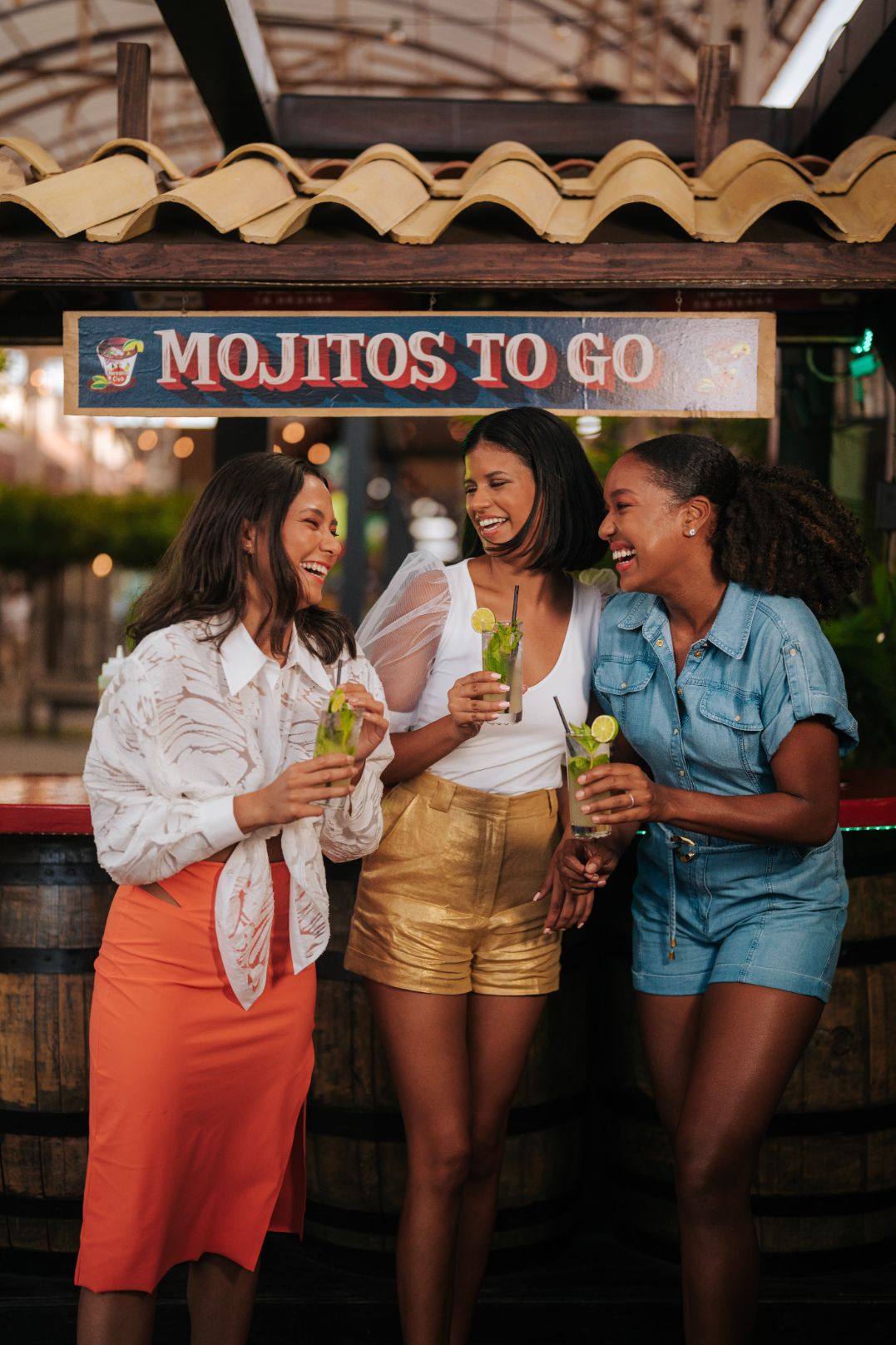 5 o'Clock Somewhere Bar and Grill — Renaissance Marketplace