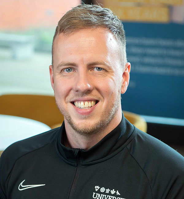 Dr Ben Oliver - The Hull Injury and Wellness Hub