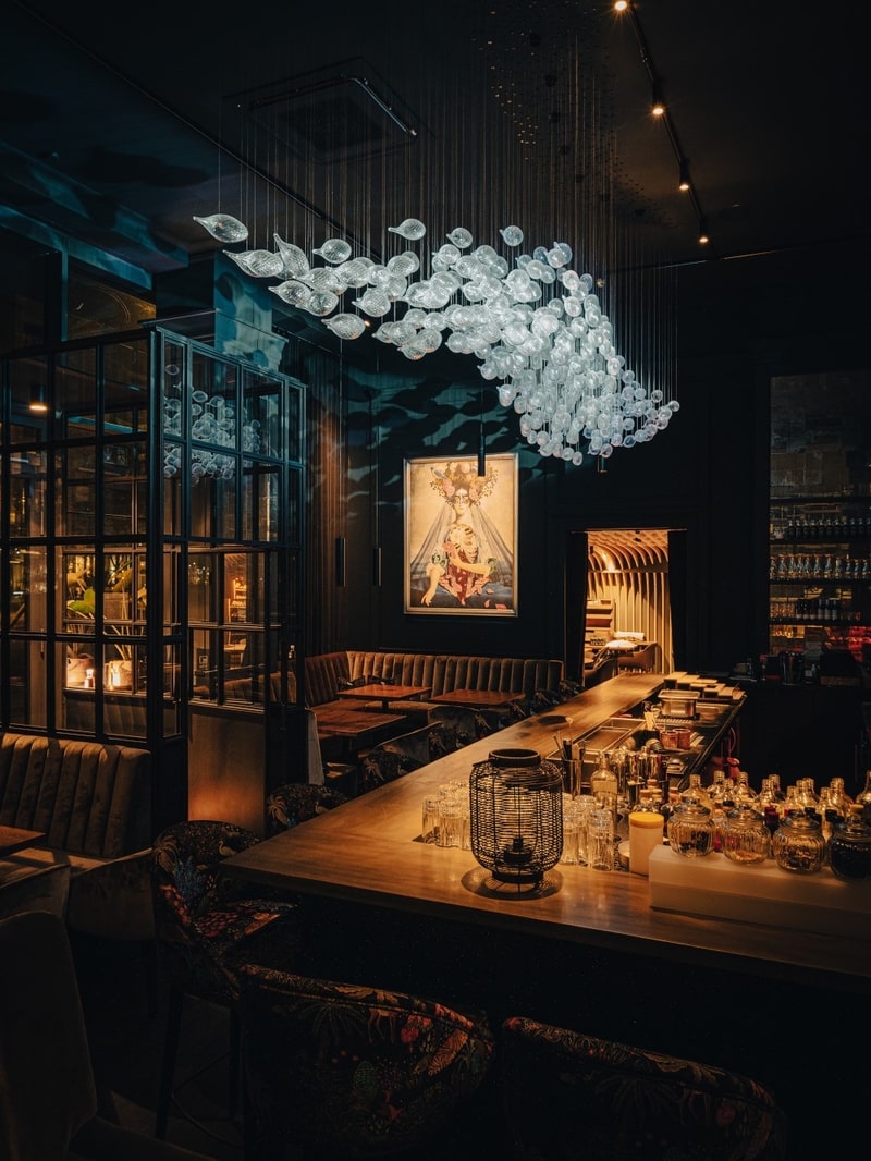 Glass foyer chandelier | Blown design