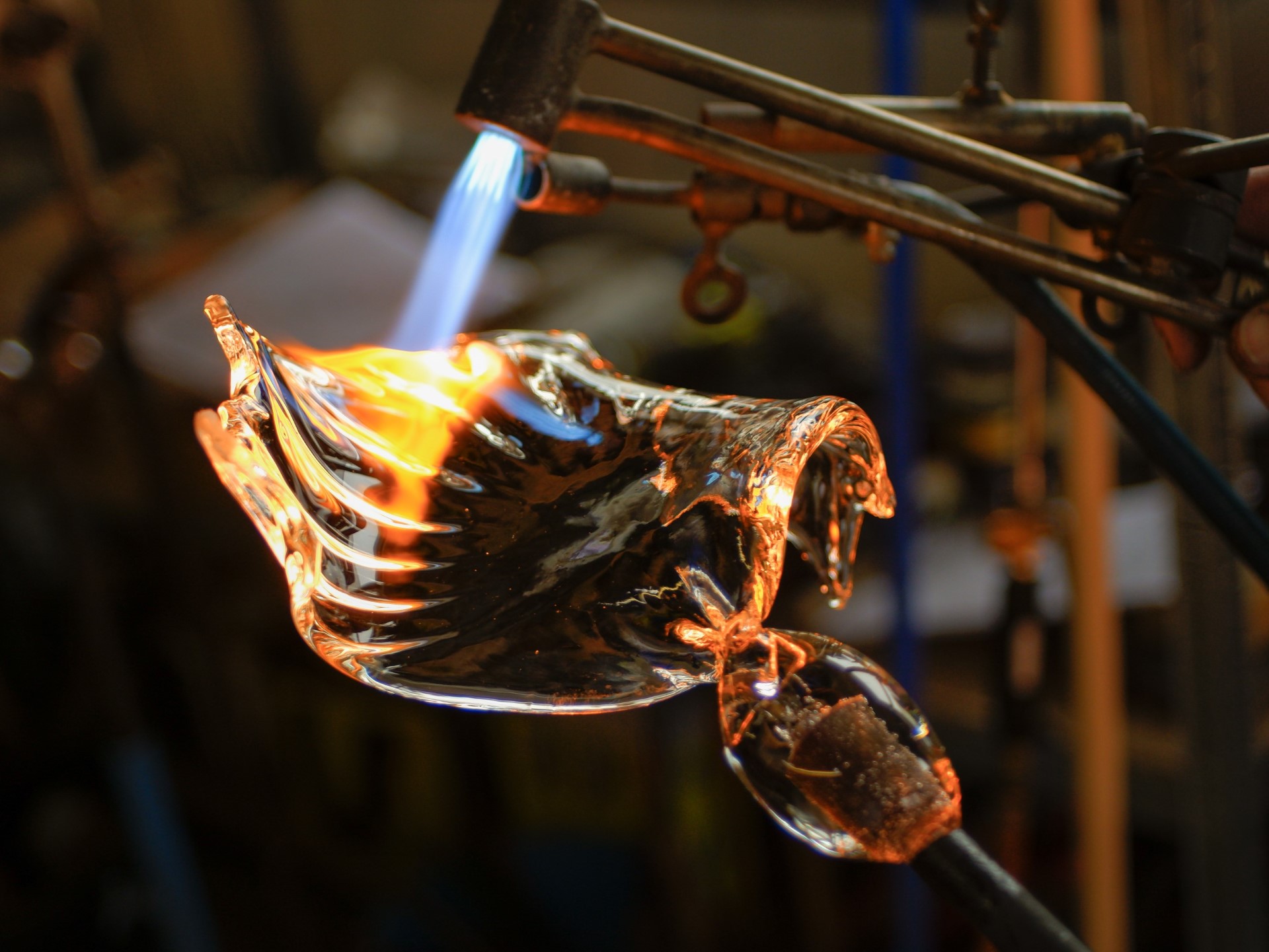 Glass leaves chandelier | Blown design