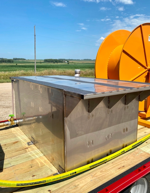 STAINLESS STEEL WATER TANK TABLE | Geo-Loop