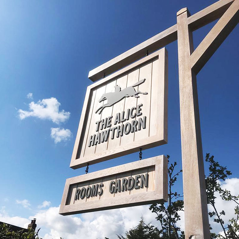 Exterior Signage & Banners | M4UK Ltd