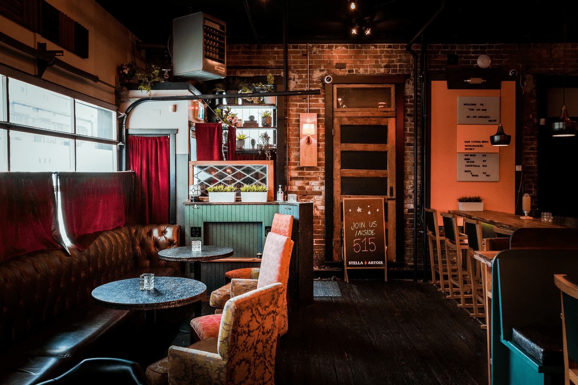 The 515 Bar | Vancouver Craft Cocktails & Craft Beer Bar