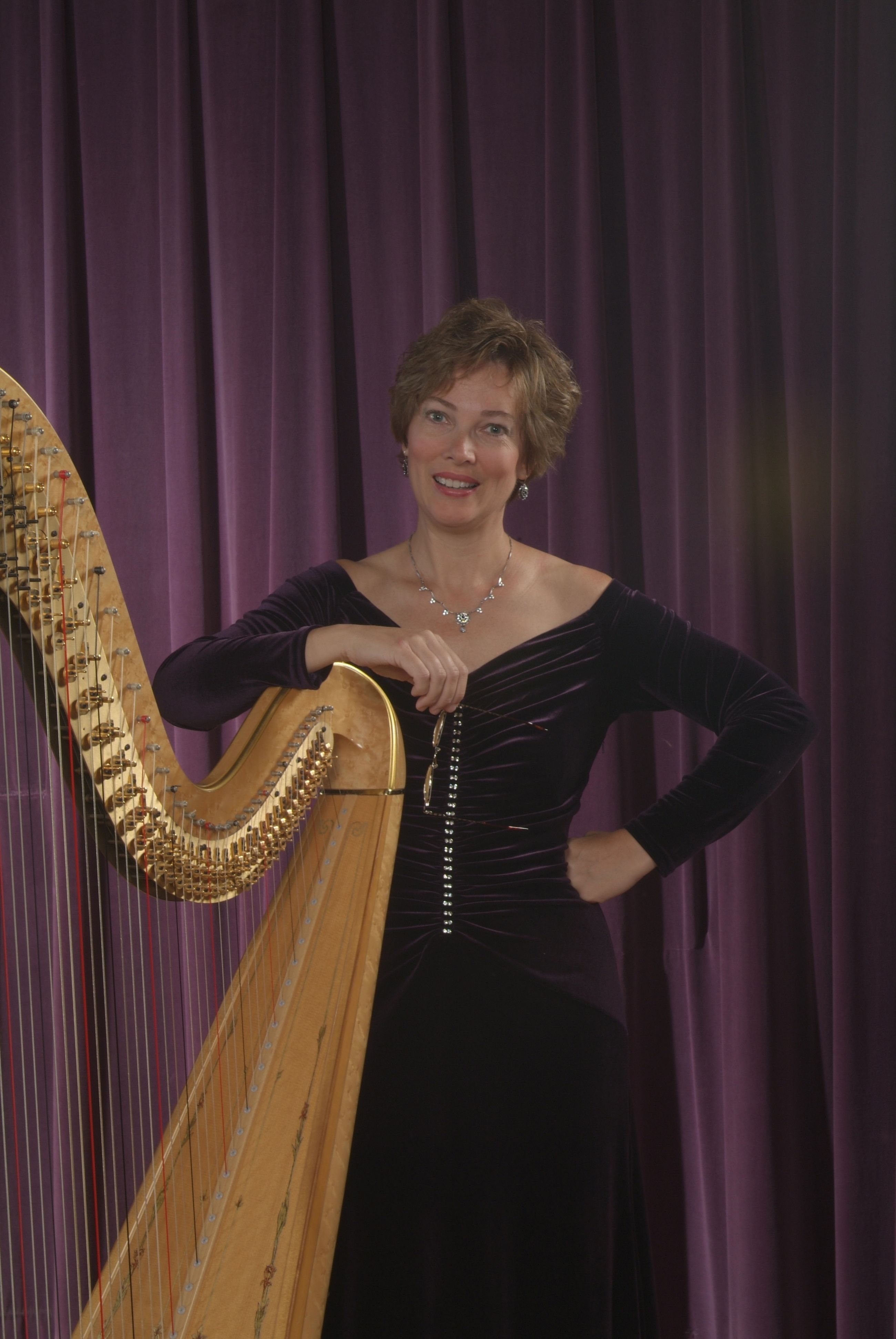 Nancy Lendrim - Harpist, Soloist, Teacher