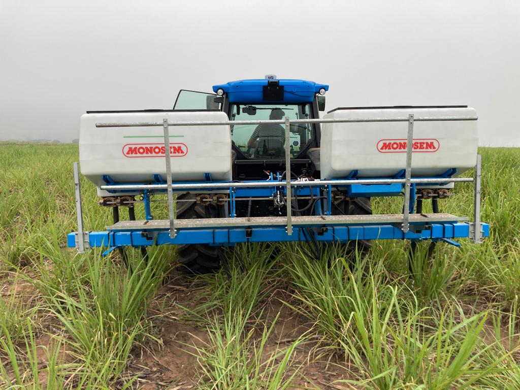 Products - Spreaders & Fertilizers