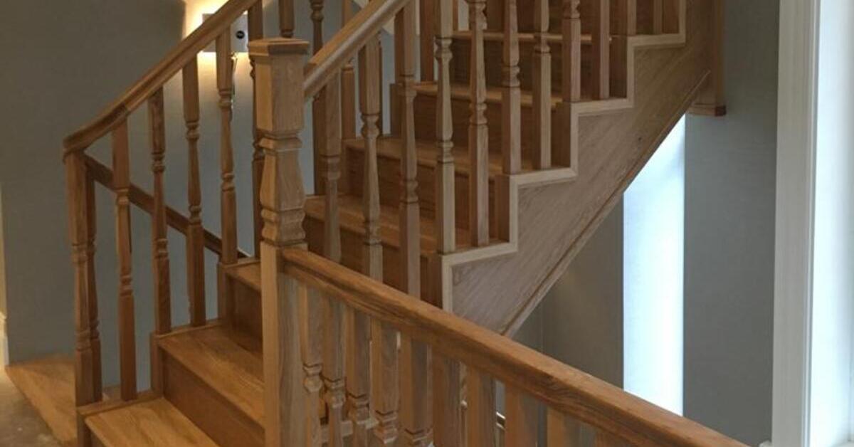 Traditional Solid Oak Staircase Renovation On Top Of Concrete Carcass ...