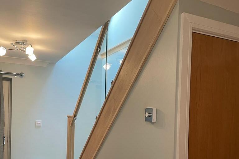 Solid Oak Staircase Renovation Featuring Clamped Glass Balustrade | The ...
