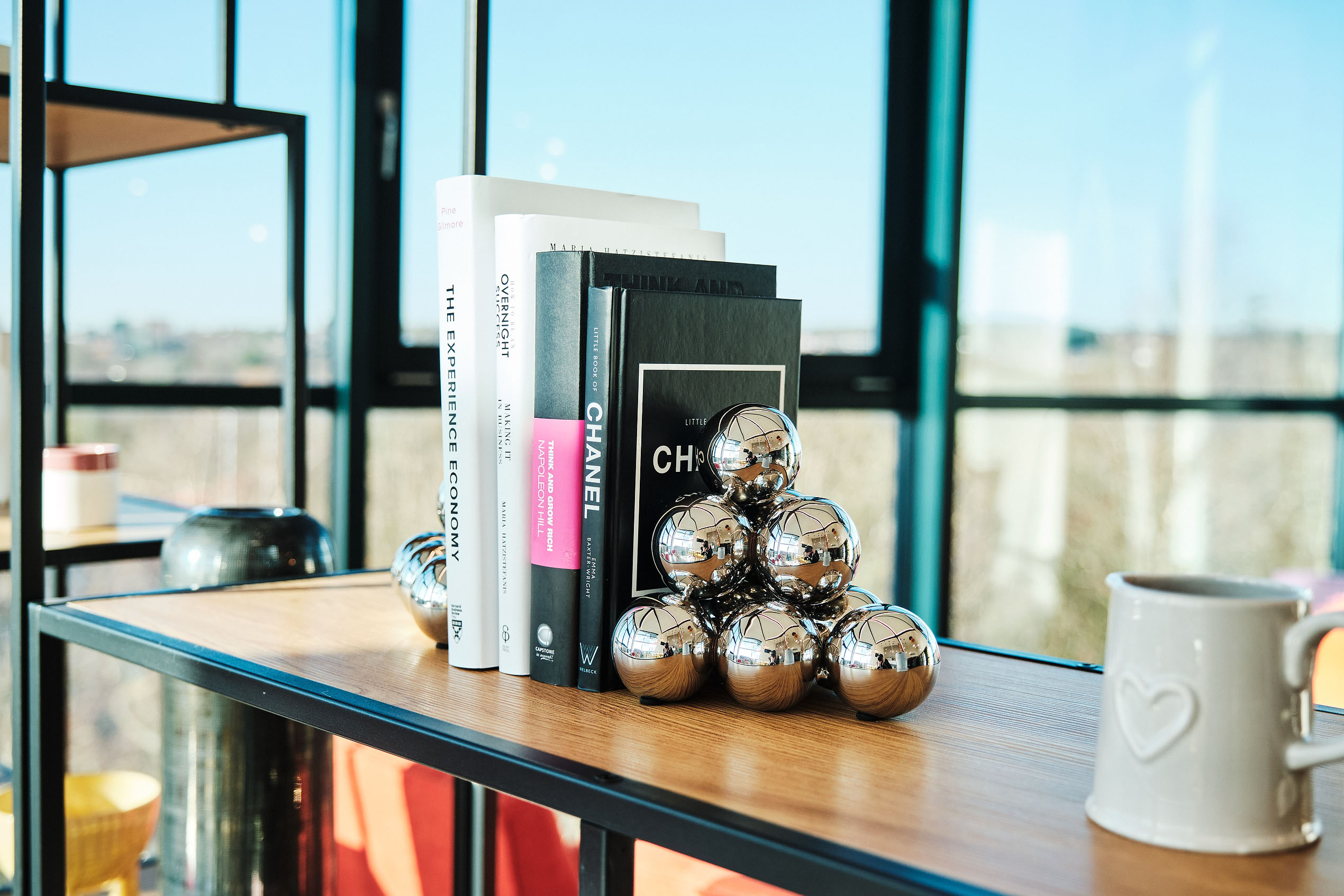 Top 5 Ways To Create The Perfect Working Environment