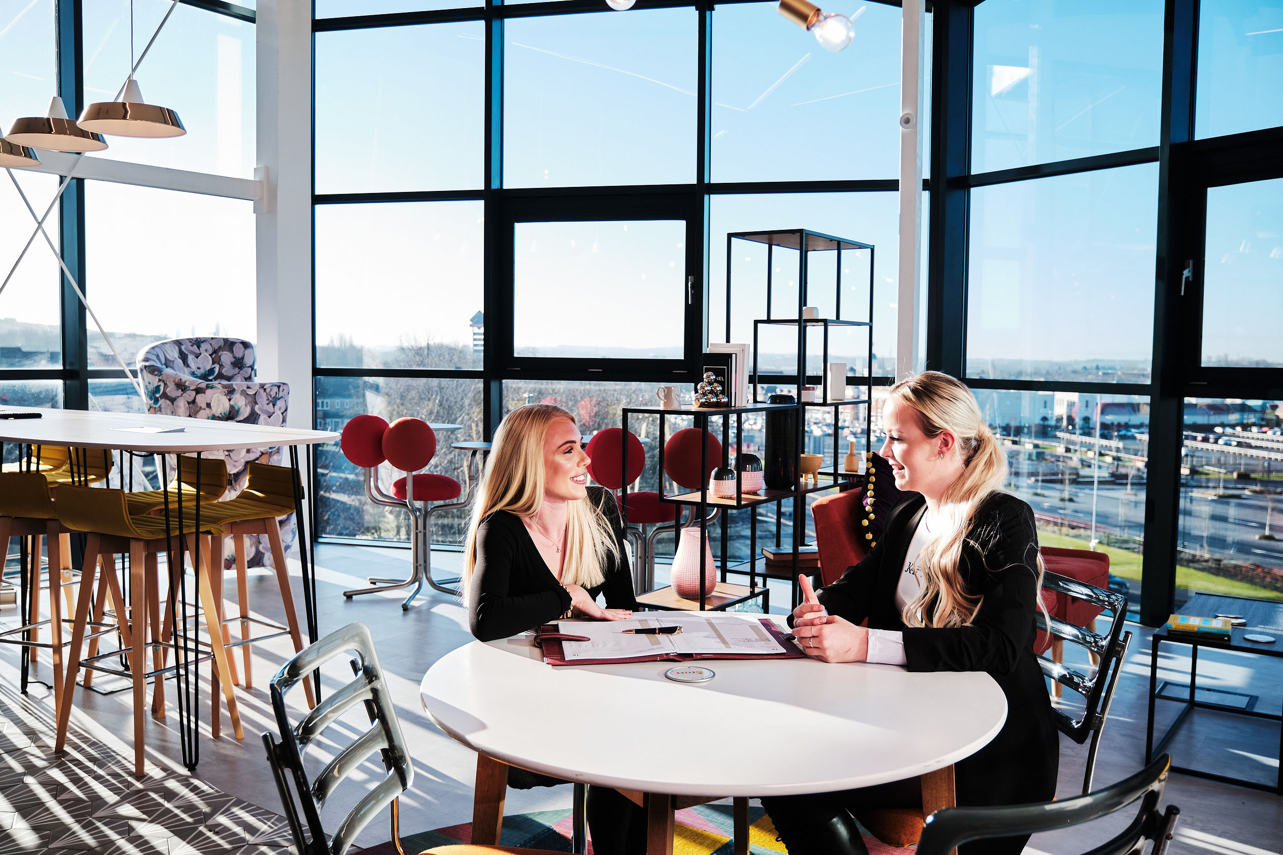 Top 5 Ways To Create The Perfect Working Environment