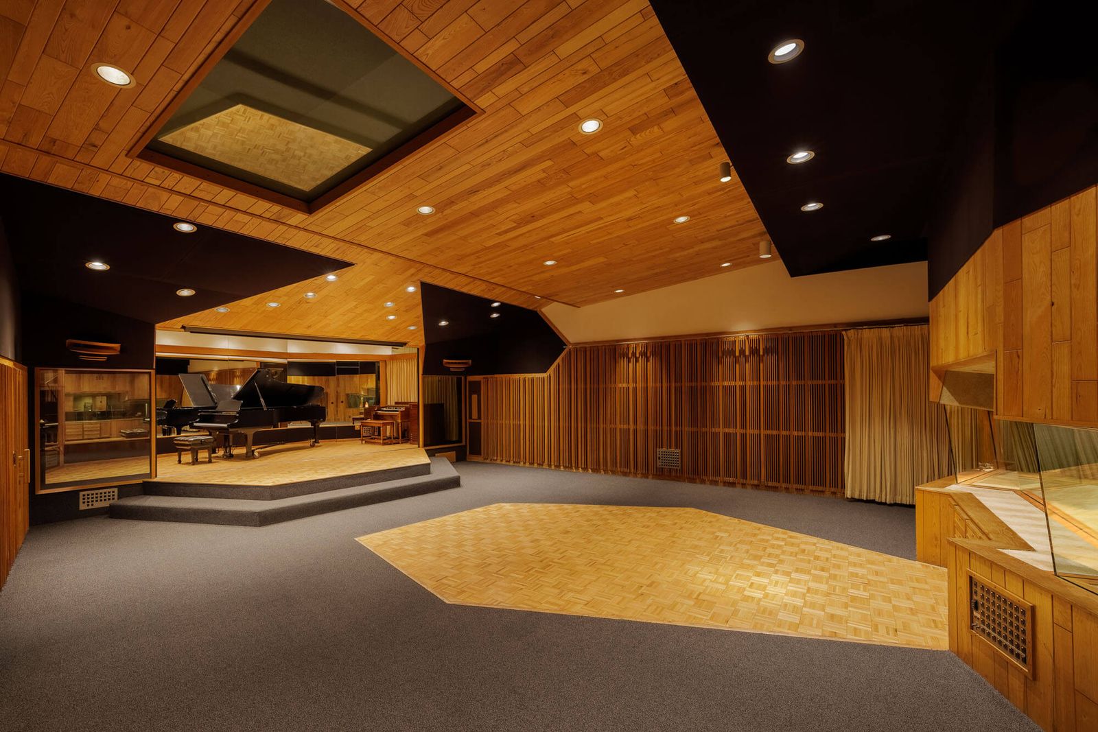 Westlake - Studio D