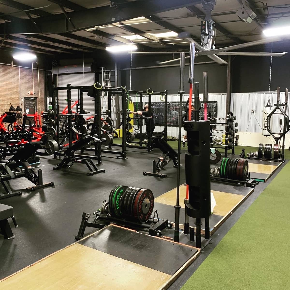 Archetype Strength - 24 Hour Strength Gym - Group Training