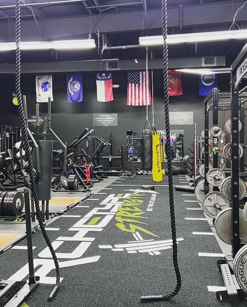 Archetype Strength - 24 Hour Strength Gym - Group Training