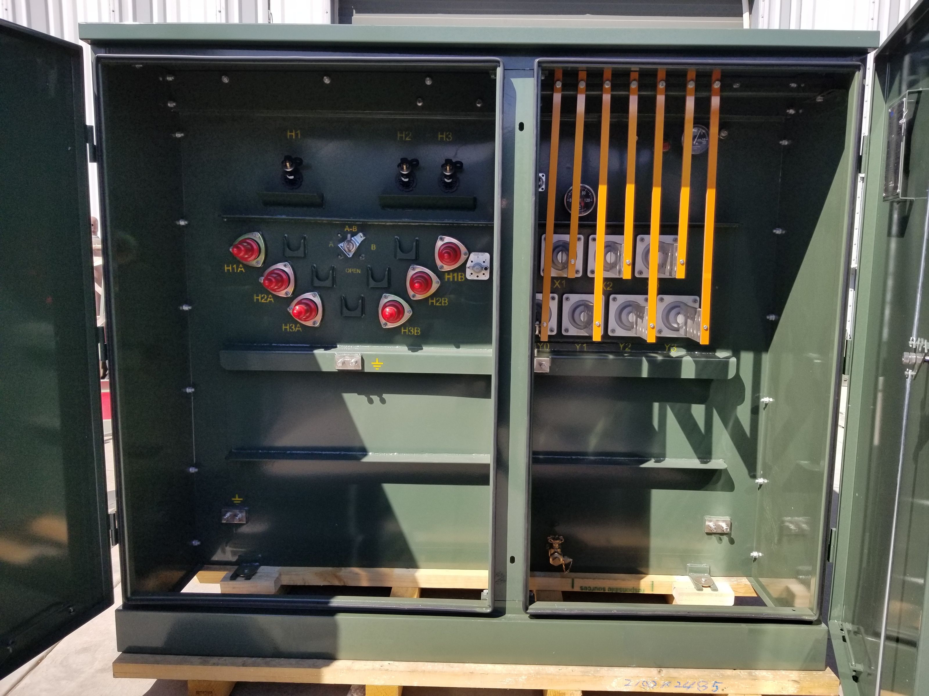 NEW Crypto / Distribution Padmount Transformers - September 2022