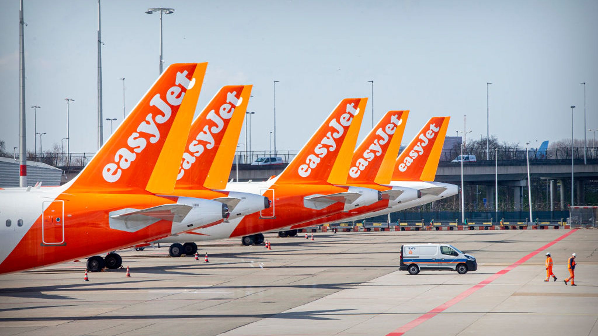 EasyJet hacked: data breach affects 9 million customers - Diriga