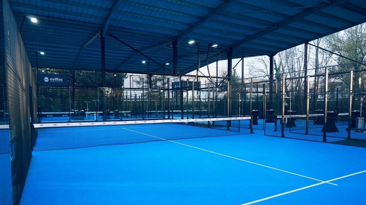 Leeuwse Padel Club - Padel in Sint-Pieters-Leeuw & Ruisbroek