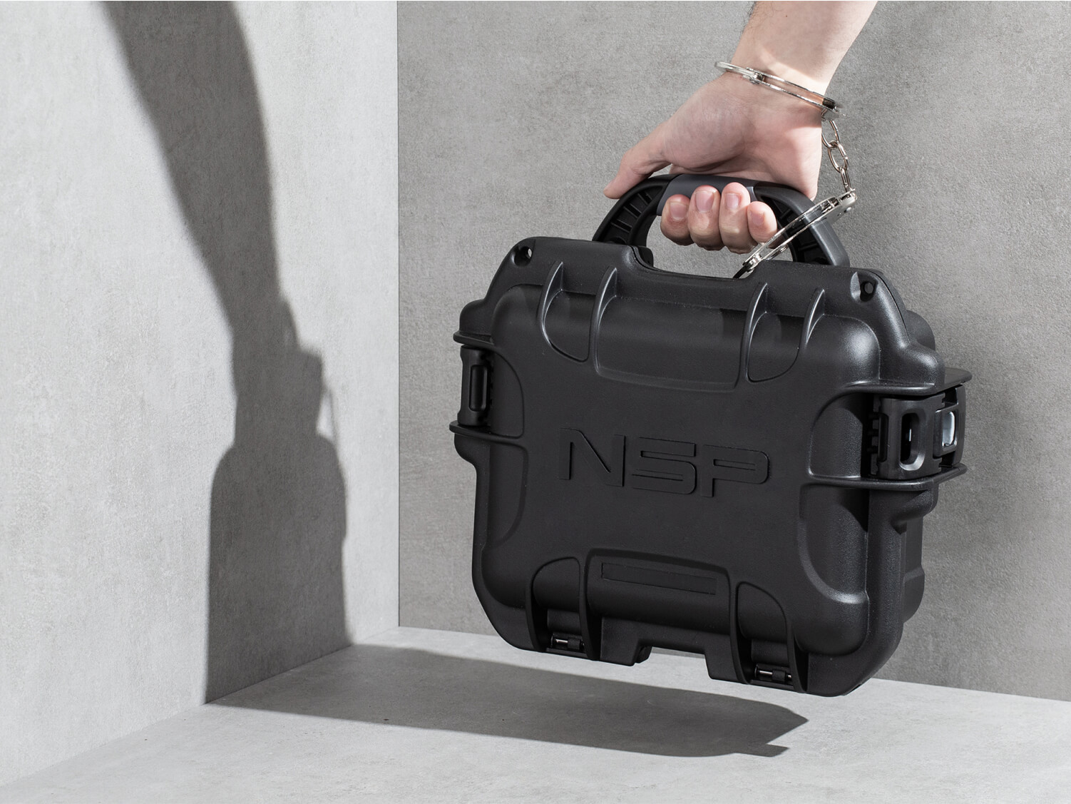 40/40 CREATIVE® — The home of unboring brands.