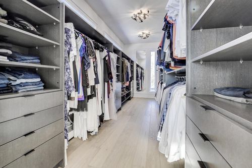 Custom Closets Calgary - Get a Free Estimate - Built In Custom Closets ...
