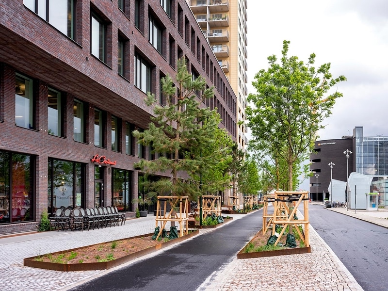 Contrast Freestyle™ - Planters, edging and Urban Safe Spaces