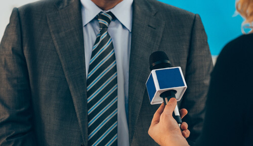 Top 10 Media Interview Tips: What to Do and What to Avoid | SparkPR