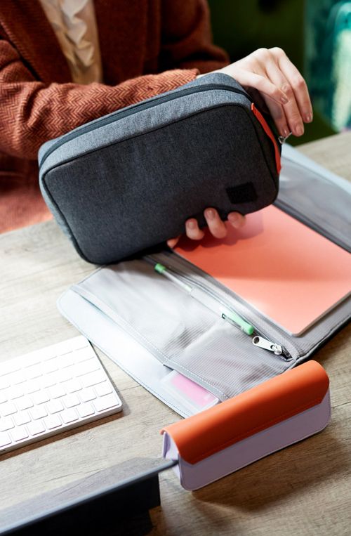 Hotbox | Modern flexible products to define your workspace anywhere