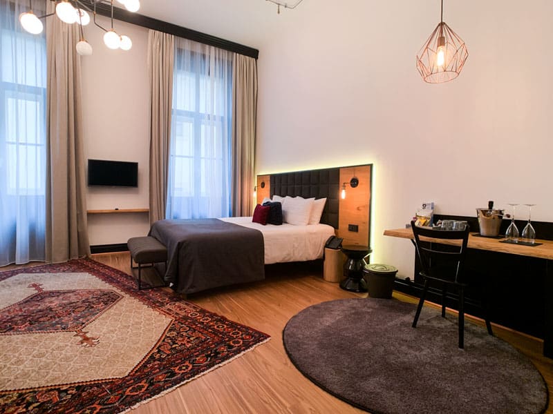 HOTEL REVIEW: HOTEL RUM, BUDAPEST - Mr Globetrotter