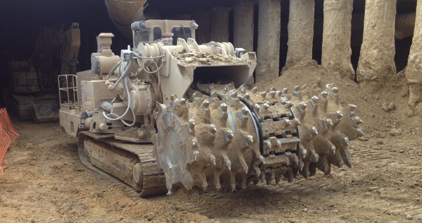 Location de raboteuses minières TP avec chauffeur