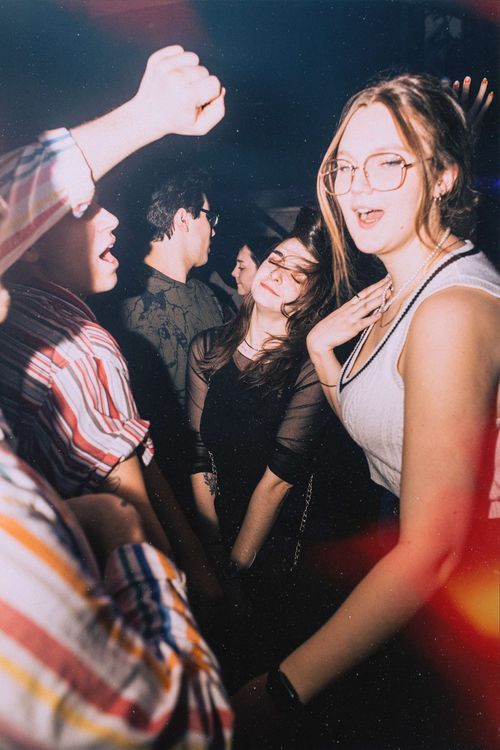 Frequently Asked Questions ★ Club Unity ★ Montréal