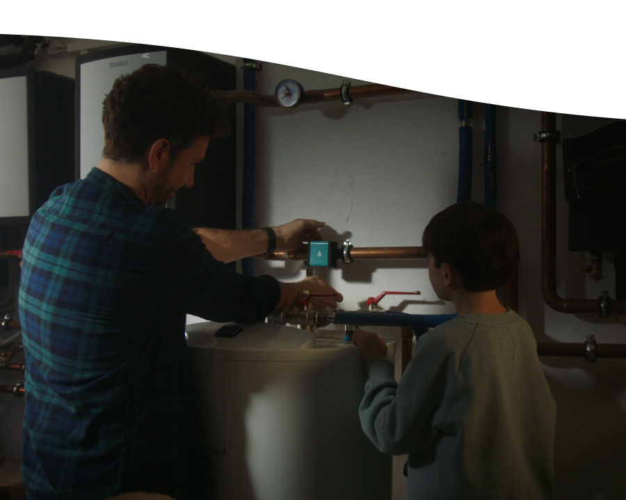 Meet the Aquaro Smart Water Monitor