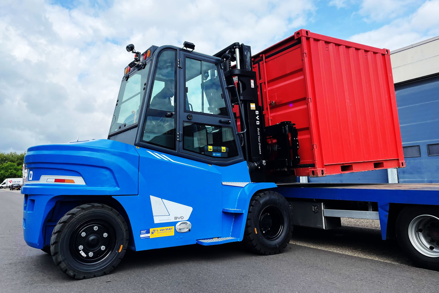 Electric Forklfts Ireland BYD Lithium Ion Electric Forklifts 6.0 - 8.0 ton