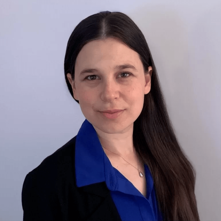 Simetrica Jacobs: Dr. Naike Santangelo