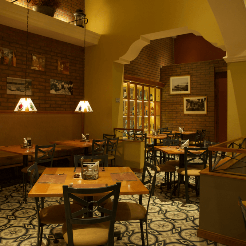 La Linterna Pizzeria | Pizzas y Pastas - Lima, Perú
